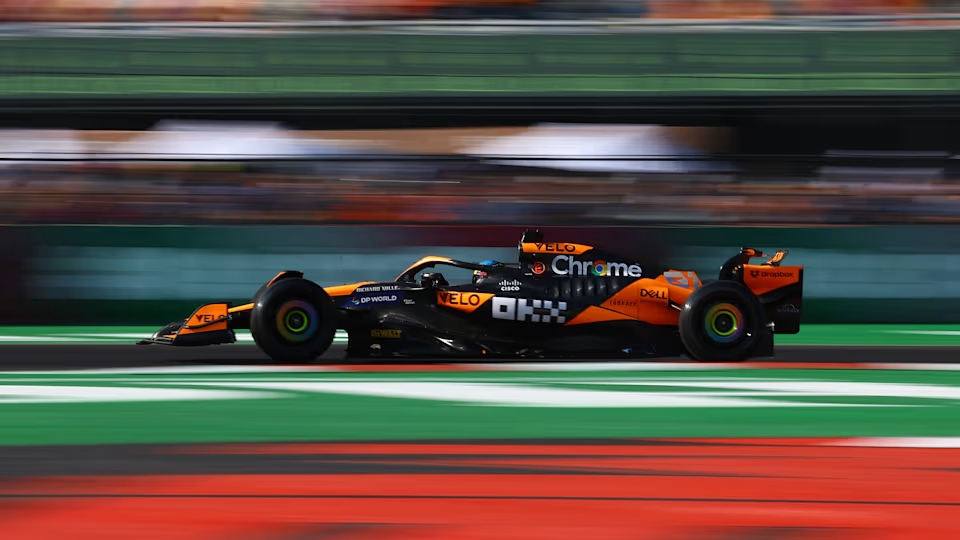 Piastri lidera el doblete de McLaren en la última sesión de libres del GP de México